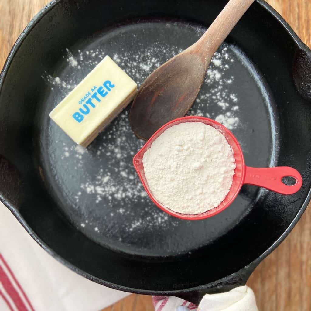 How to Make Roux - SmartyPantsKitchen